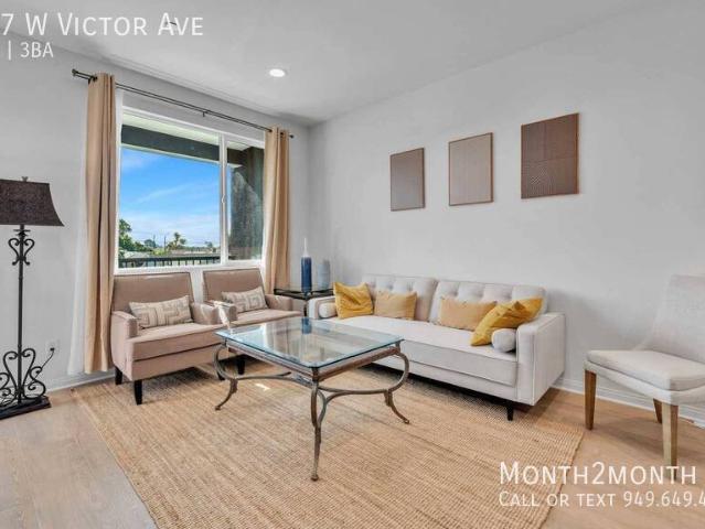Convenient living on Victor Avenue