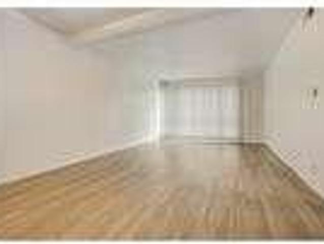 Convenient location 1 bed 1 bath for rent