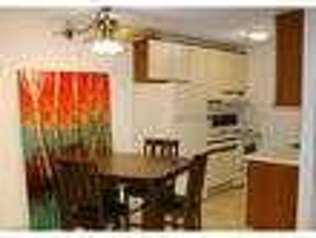 Convenient location 2 bed 1.50 bath for rent