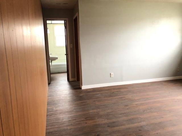 Conveniently located 1 BR 1 BA in Ankeny!
