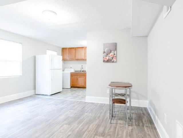 Conveniently Located! Just Minutes from Bus Lin