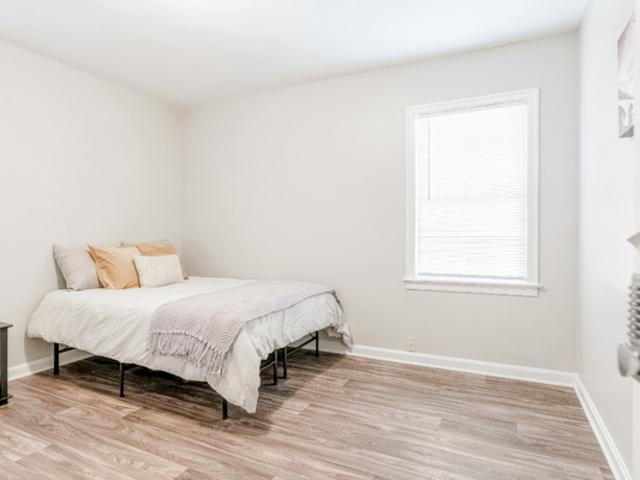 Conveniently Located! Just Minutes from Bus Lines & Your Cozy Retreat!