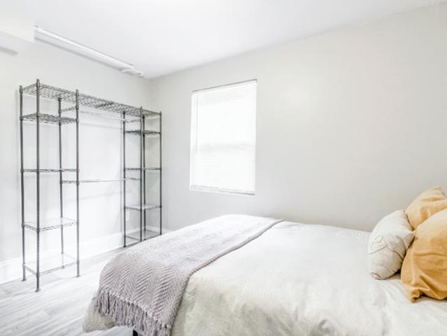 Conveniently Located! Just Minutes from Bus Lines & Your Cozy Retreat!