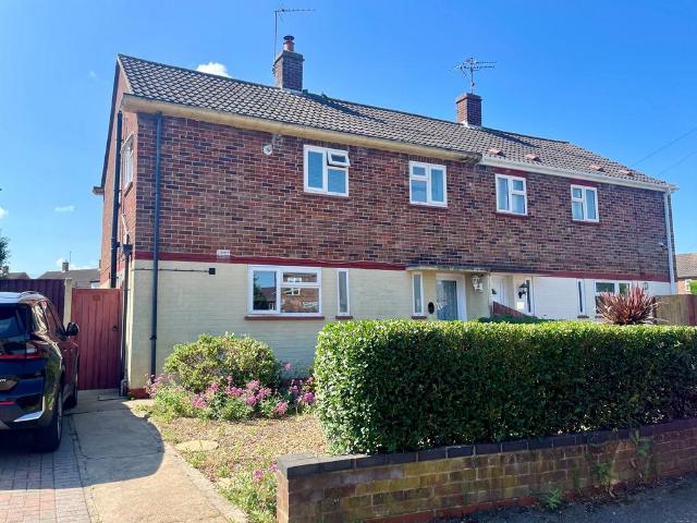 Conway Avenue, Peterborough, PE4 3 bed house to rent £1,240 pcm £286 pw