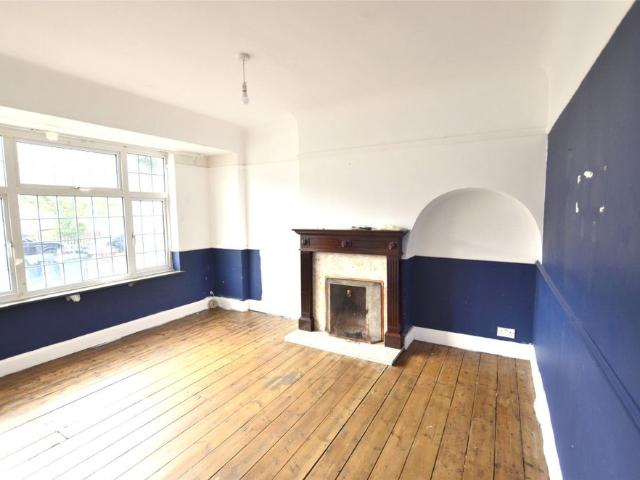 Conway Gardens, Mitcham, CR4