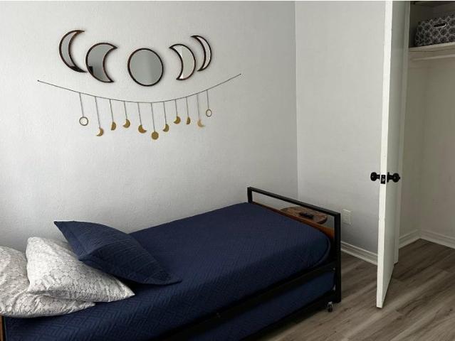 Conway_room 3