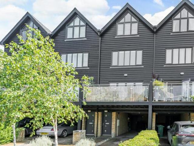 Conyer, Conyer Quay, Sittingbourne, 4 Bedroom Terraced
