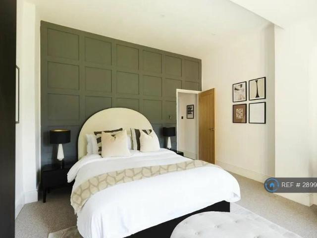 Conyers Road, London, SW16 2 bed flat to rent £2,250 pcm £519 pw