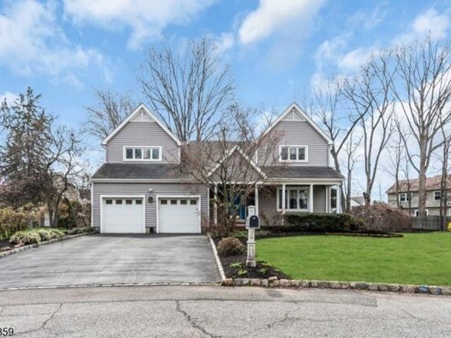 Conard Ct, Hillsborough Twp, Home For Sale