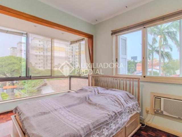 Conceito de vida! More nesse apartamento de cobertura na zona sul, ensolarado, ar