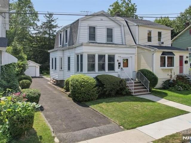 Concord Ave, Maplewood, Home For Sale