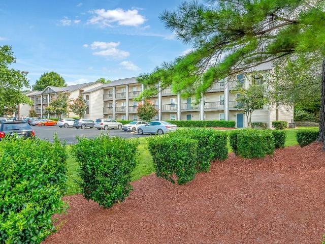 Concord Flats 1 Bedroom Apartment for Rent at 3105 Patrick Henry Drive Northwest, Concord, NC 28027