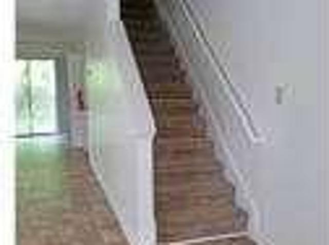Concord, prime location 4 bedroom, Apartment