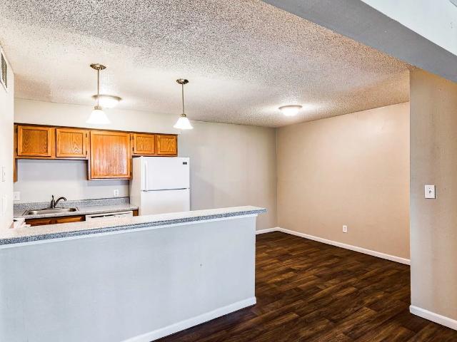 Concord Square Apartments 3 Bedroom Apartment for Rent at 7842 Everett Ave, Kansas City, KS 66112 Victory Hills