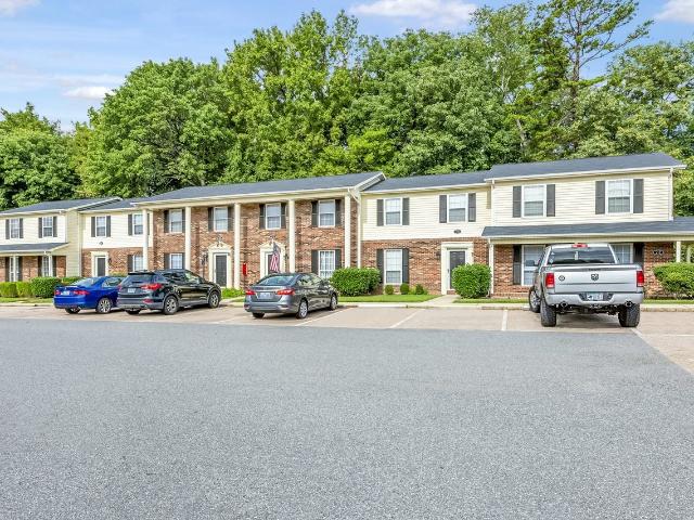 Concordview Townhomes 1 Bedroom Apartment for Rent at 129 Tarrymore Lane Southwest, Concord, NC 28027