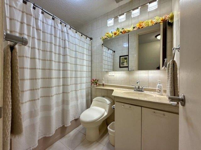 Cond Mansiones De Garden Apto Hls Apt D, Guaynabo, Condo For Sale