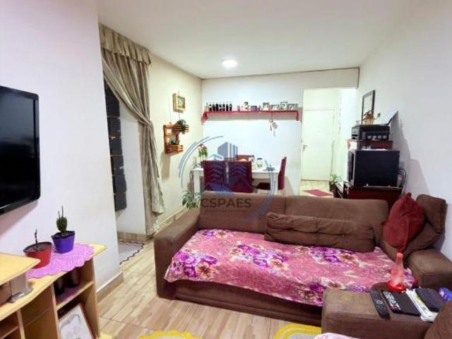 Cond. Nações, apartamento com 3 dormitórios, sendo 1 suíte, 2 banheiros, 1 vaga, preço oportunidade