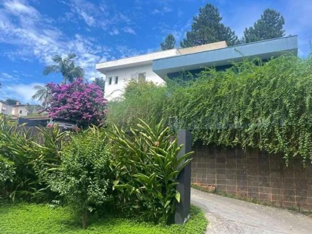Cond. Nova Higienópolis 3 suítes, escritório, gourmet e piscina!