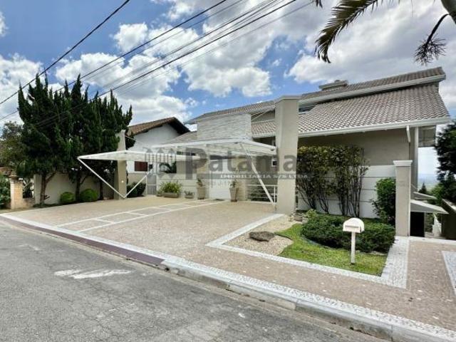 Cond. Aldeia da Fazendinha quatro stes, moderna c/ vista, gourmet, piscina, sótão multiuso