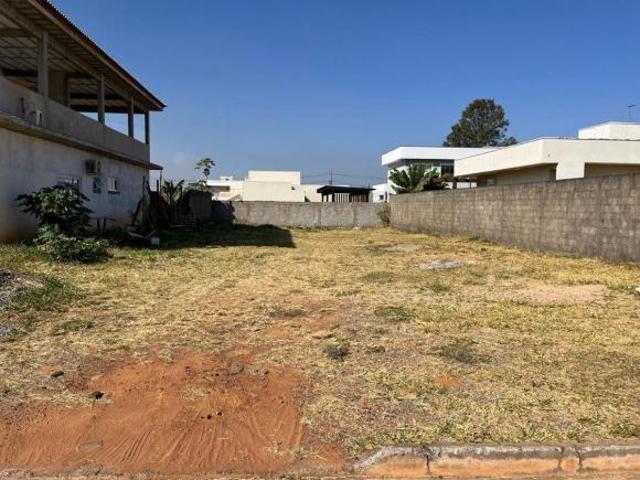 Cond. Alto da Boa Vista Lote escriturado e aceita financiamento!