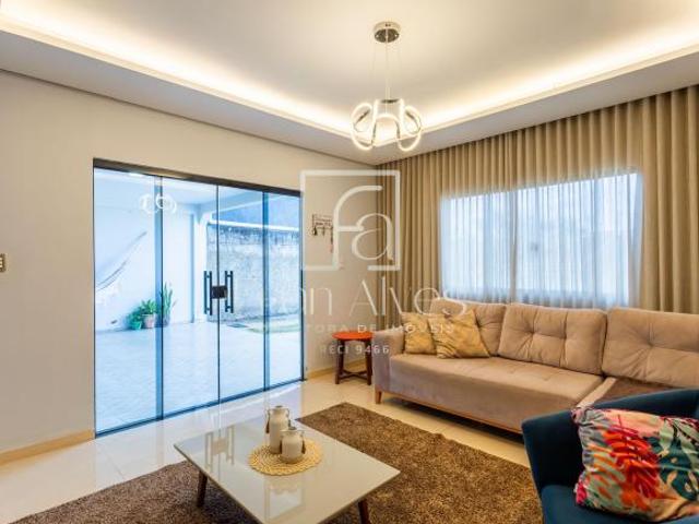 Cond. Alvorada, Ponte Alta, linda casa de 200 m2, 3 qtos 2 suites + 2 vgs