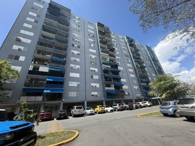 Cond Borinquen Towers Apt,san Juan, Condo For Sale