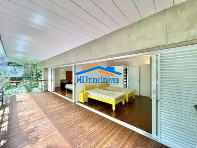 Cond. dos Arquitetos Contemporânea e despojada! Asa única e especial!