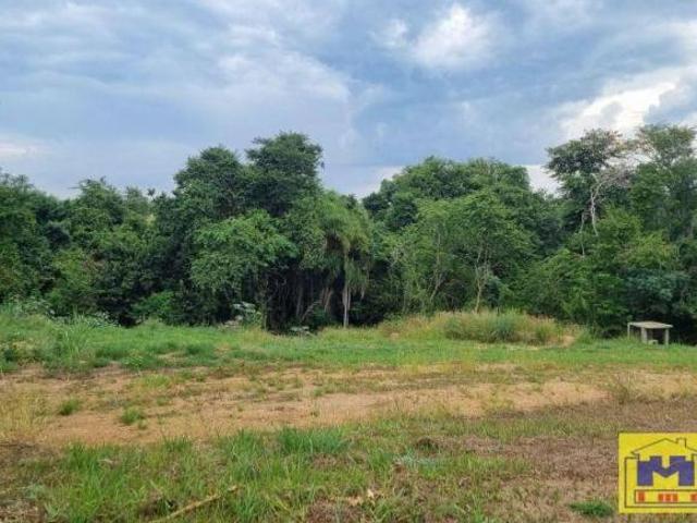 Cond. Fazenda Vila Real lote á venda