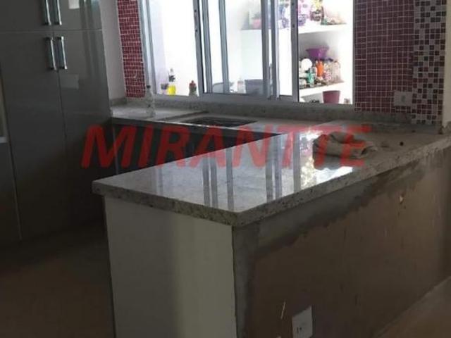 Cond. fechado de 105m² com 3 quartos