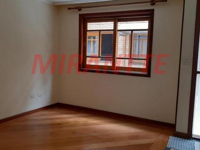 Cond. fechado de 116m² com 3 quartos
