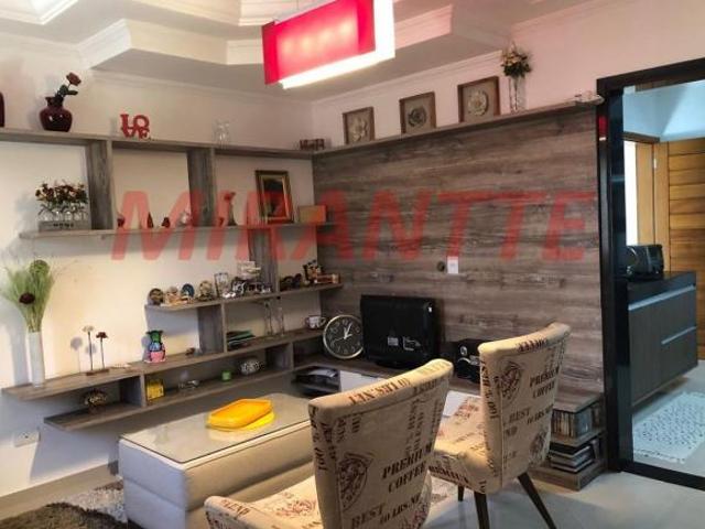 Cond. fechado de 128m² com 3 quartos