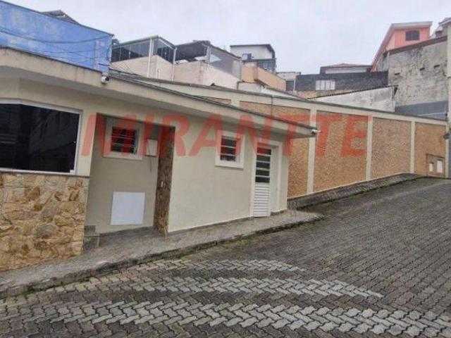 Cond. fechado de 153m² com 3 quartos