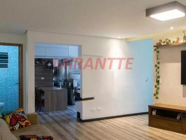 Cond. fechado de 160m² com 3 quartos