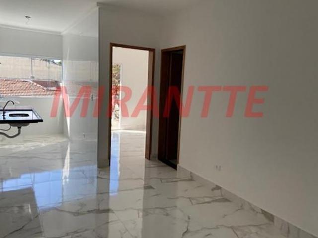 Cond. fechado de 35m² com 1 quartos