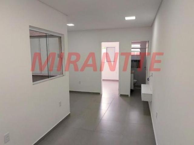 Cond. fechado de 35m² com 1 quartos