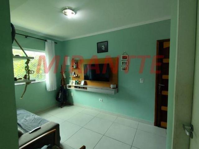Cond. fechado de 38m² com 2 quartos