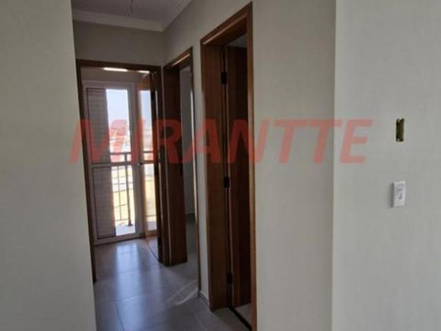Cond. fechado de 44m² com 2 quartos