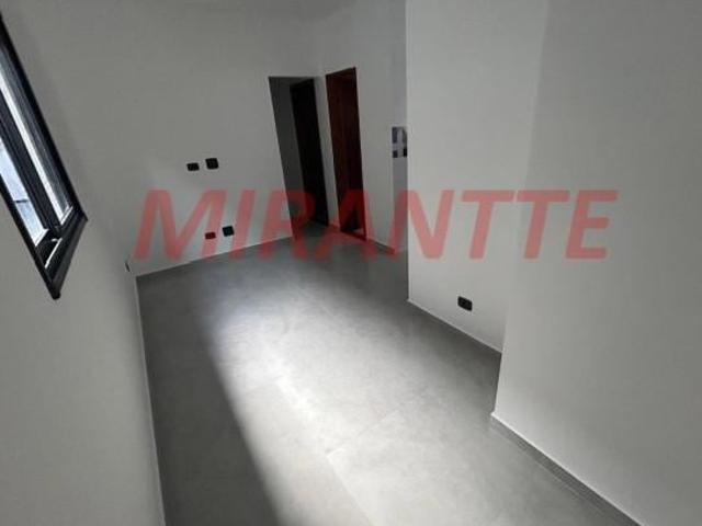 Cond. fechado de 46.75m² com 2 quartos