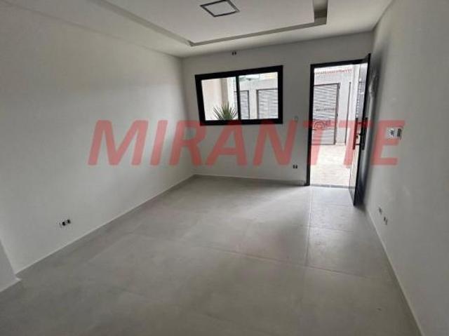 Cond. fechado de 52.79m² com 2 quartos