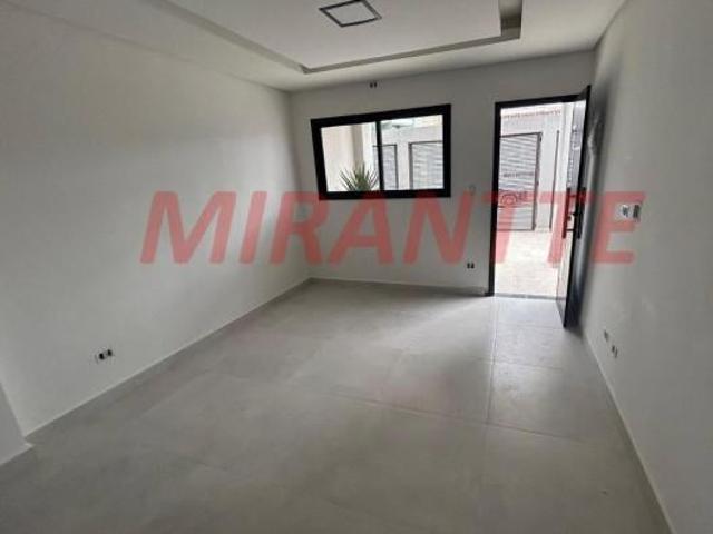 Cond. fechado de 52.79m² com 2 quartos
