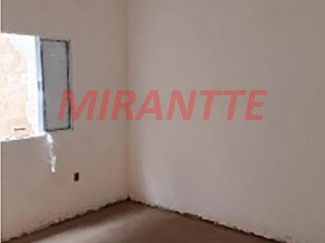 Cond. fechado de 58.23m² com 2 quartos