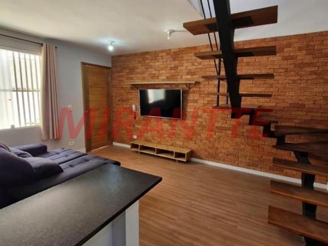 Cond. fechado de 60m² com 2 quartos