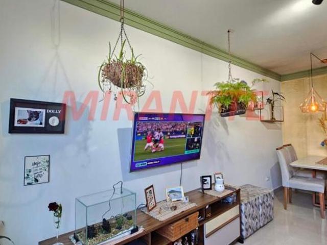 Cond. fechado de 60m² com 2 quartos