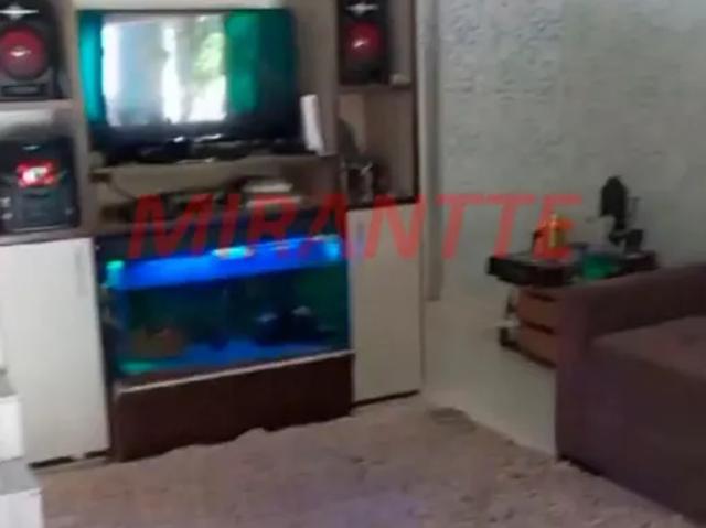 Cond. fechado de 65m² com 2 quartos em Vila Nova Parada
