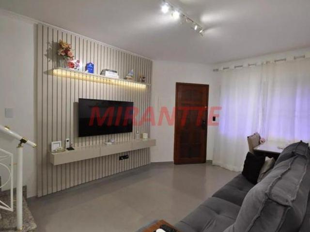 Cond. fechado de 73m² com 2 quartos