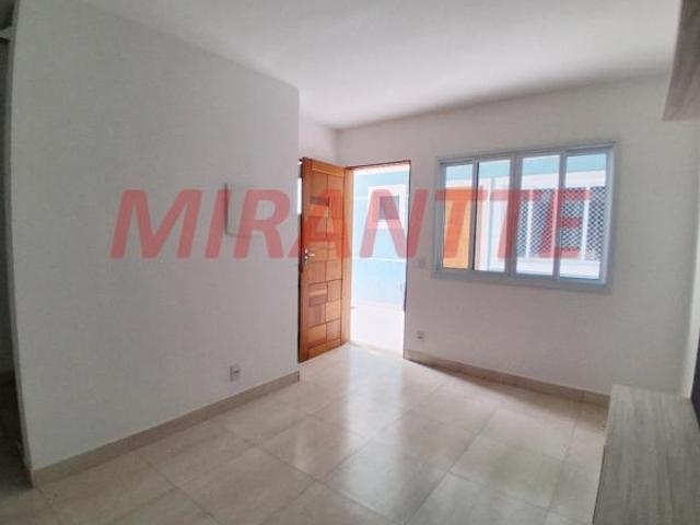Cond. fechado de 77.92m² com 2 quartos