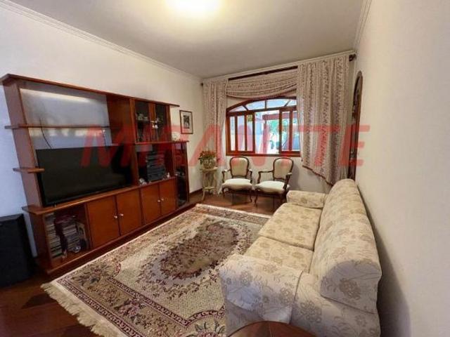 Cond. fechado de 93m² com 2 quartos