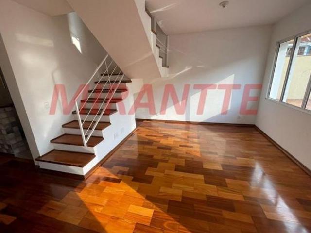 Cond. fechado de 96m² com 3 quartos
