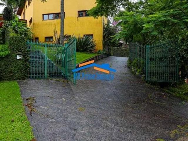 Cond Granja Viana II Glebas IV/V 4 sts. Rústico iluminado e espaçoso!