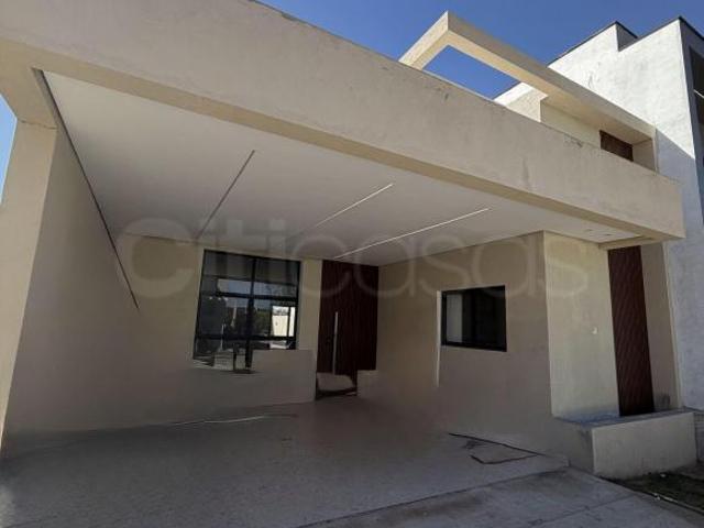 Cond. Helena Maria Casa com Piscina em Condomínio no Residencial Helena Maria